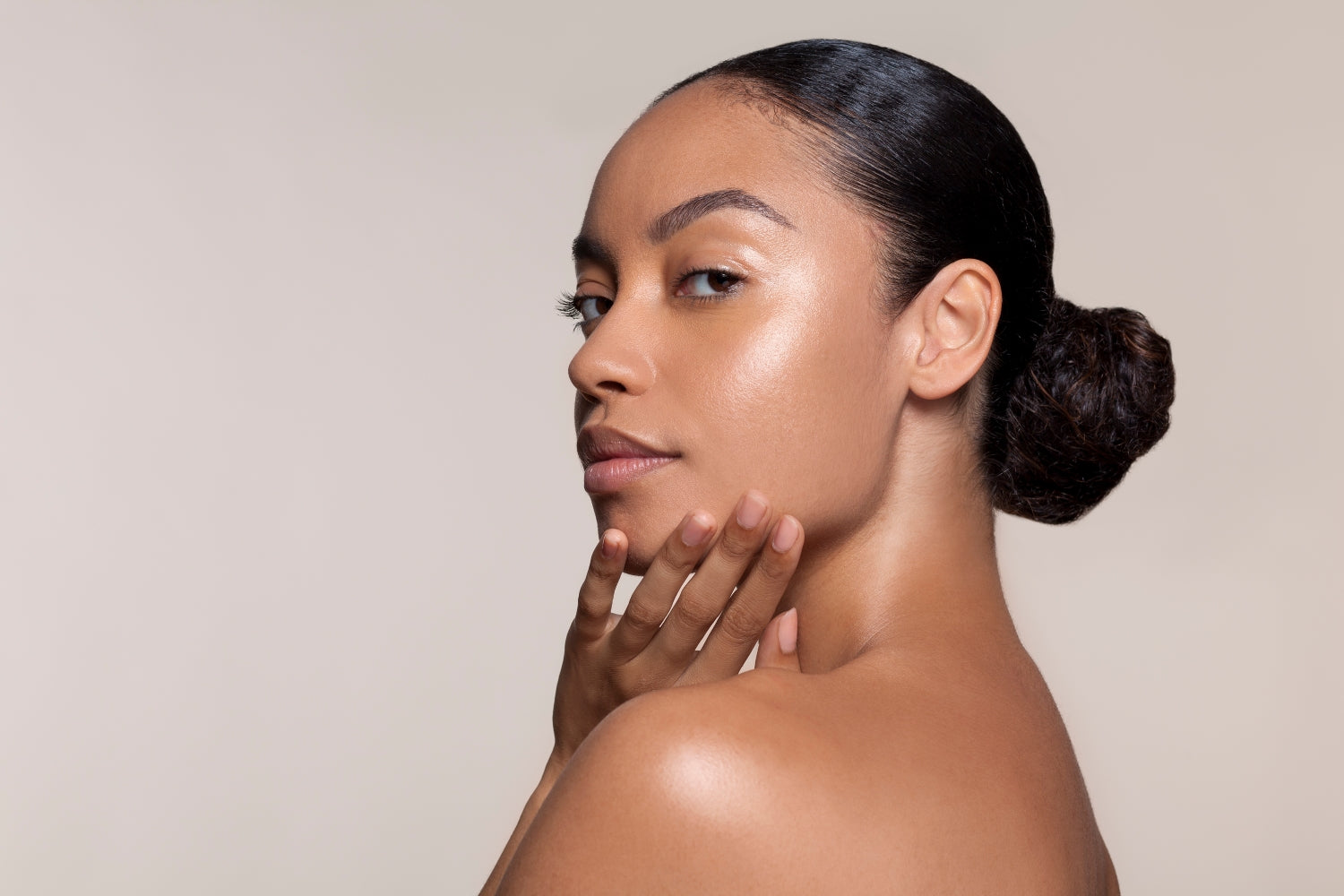 What are the Benefits of Rosewater for Your Skin? – Thin Lizzy NZ